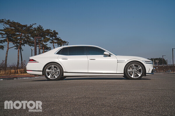 [시승기] 베스트 플래그십 세단은 누구? 제네시스 G90 VS 아우디 A8 L