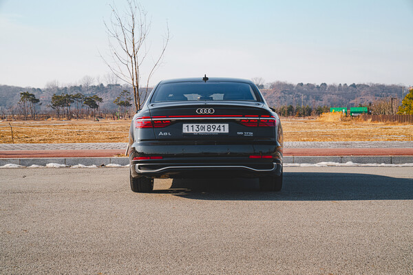 [시승기] 베스트 플래그십 세단은 누구? 제네시스 G90 VS 아우디 A8 L