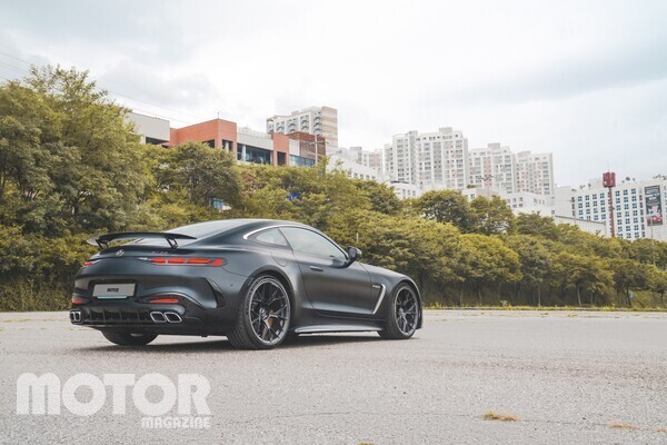 [시승기] GT는 하나의 순간이다. 메르세데스-AMG GT 55 4MATIC+